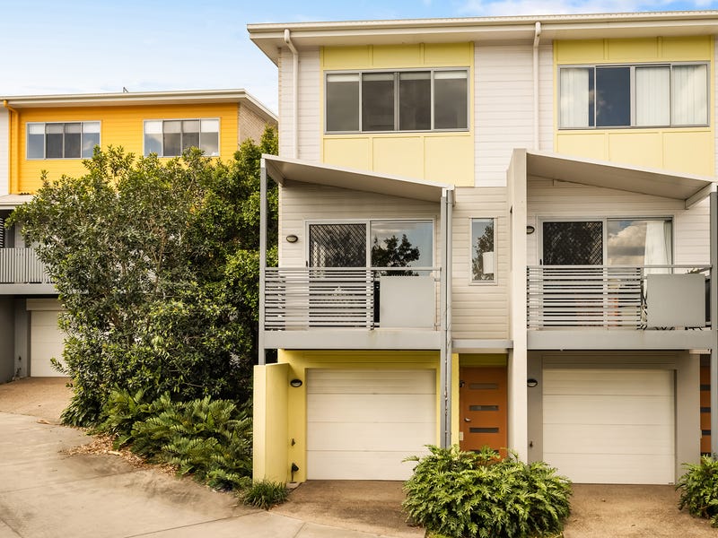 74/30 Taylor Place, MacKenzie, Qld 4156 - Property Details