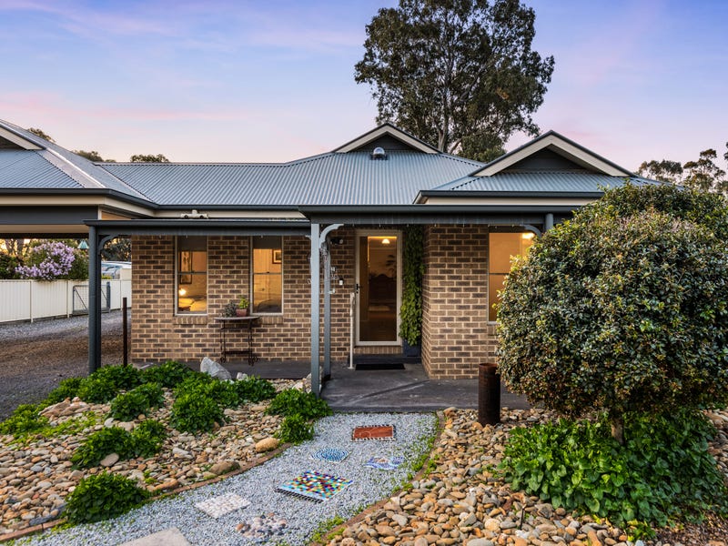 46 Strickland Street, Ascot, Vic 3551 - Property Details