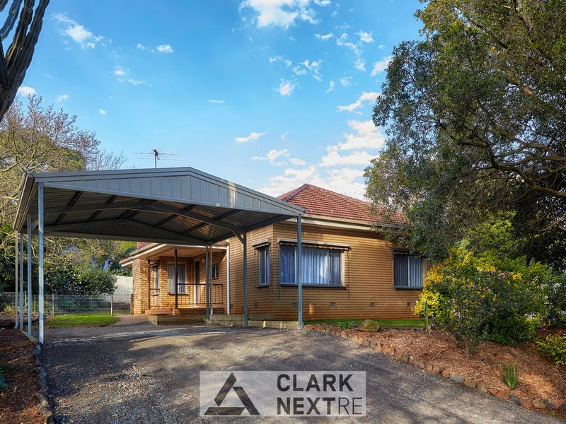 11 Hunter Close, Drouin, VIC 3818 - realestate.com.au
