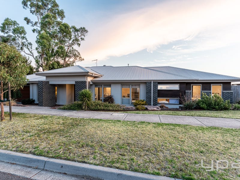 253 Painted Hills Rd, Doreen, Vic 3754 - Property Details