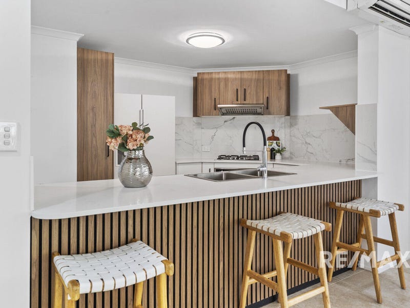 Real Estate & Property for Sale in Norman Park, QLD 4170 - realestate ...