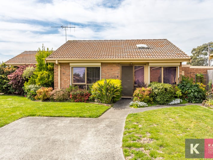 3/33 Beaconsfield Avenue, Beaconsfield, Vic 3807 - Property Details