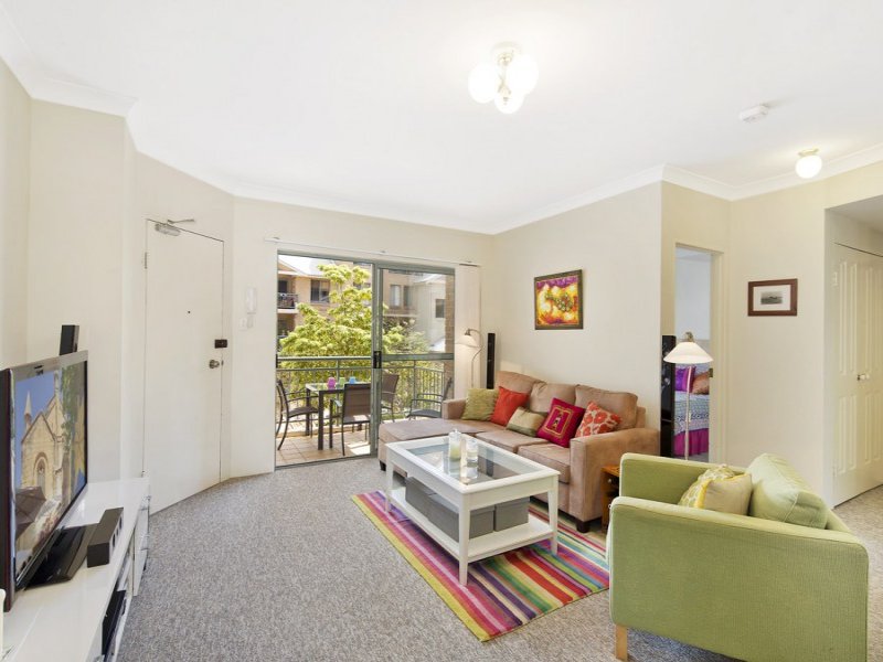 9/217 Chalmers Street, Redfern, NSW 2016 - Property Details