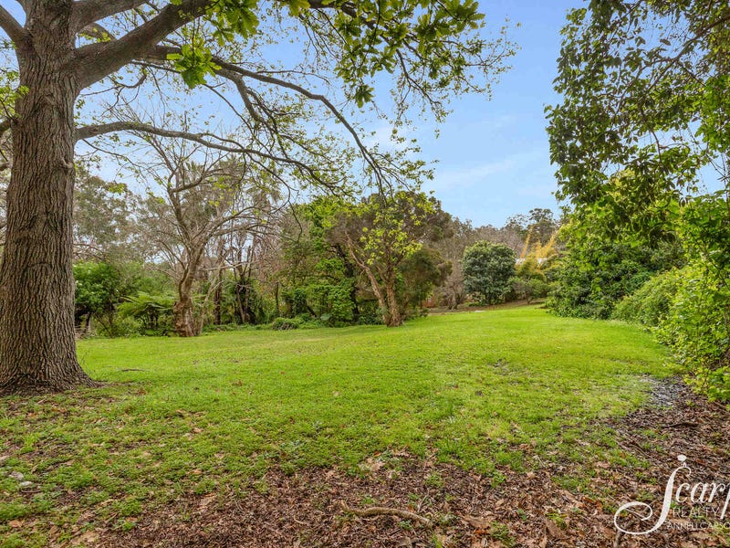 10 Lenori Road, Gooseberry Hill, WA 6076 - realestate.com.au