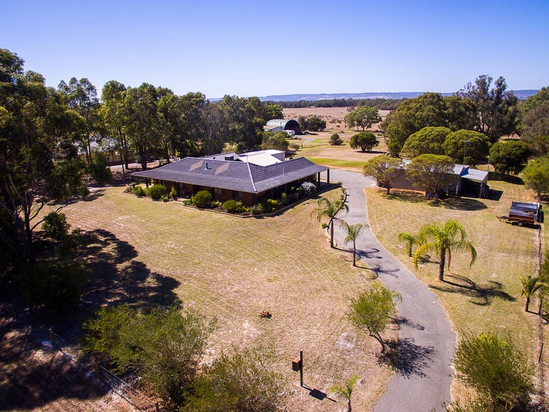 81 Eaglehawk Drive, Ravenswood, WA 6208 - Property Details