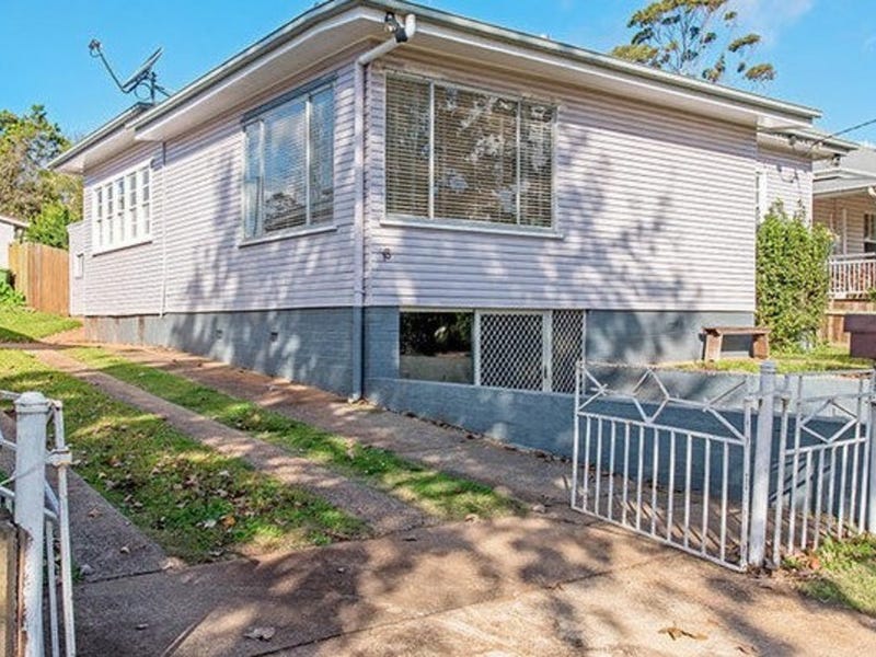 18 Prospect Street, North Toowoomba, Qld 4350