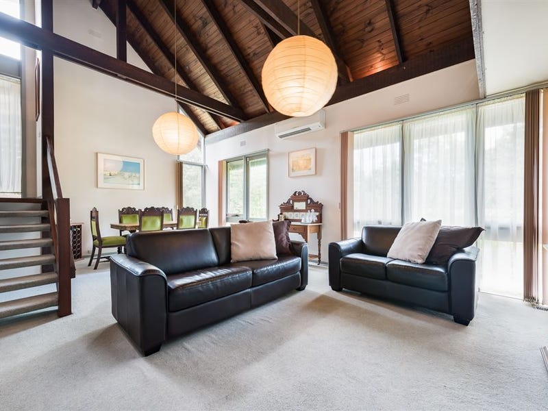 21 Holyrood Drive, Vermont, Vic 3133 - Property Details