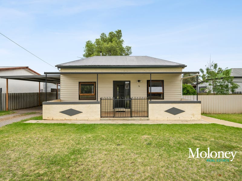 33 Ramsay Street, Corowa, NSW 2646 - Property Details
