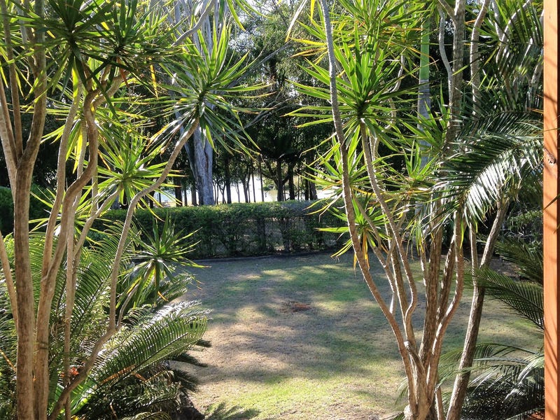 26 Quarrian Crescent, Beenleigh, Qld 4207 - Property Details