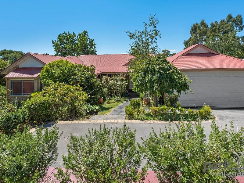 11 Raleigh Street, Seville, VIC 3139 - realestate.com.au