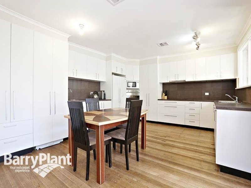 16 Falcon Drive, Melton, Vic 3337 - Property Details