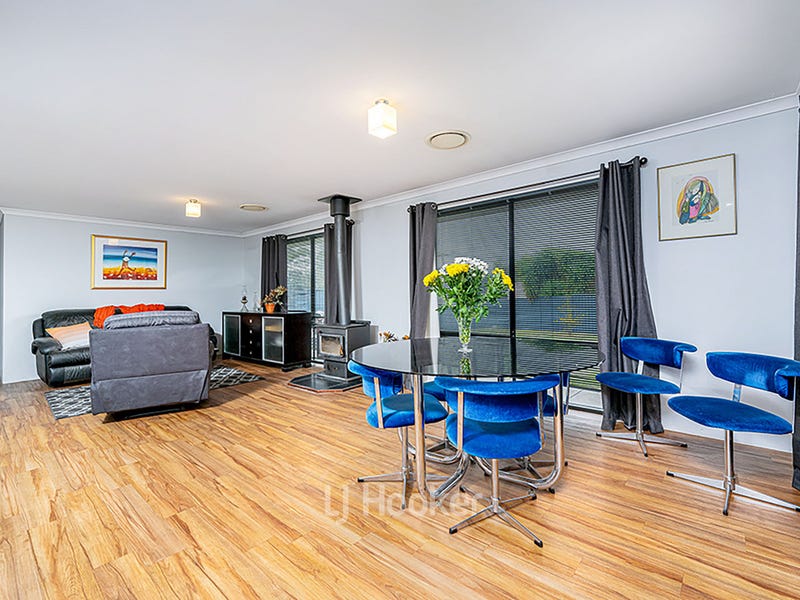 9 Sunburst Grove, Collie, WA 6225 - Property Details