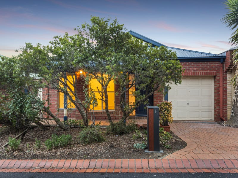11 Willunga Way, Bundoora, Vic 3083 - Property Details
