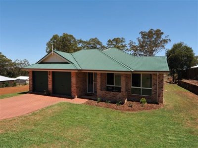 12 Debbie Court, Highfields, Qld 4352 - Property Details