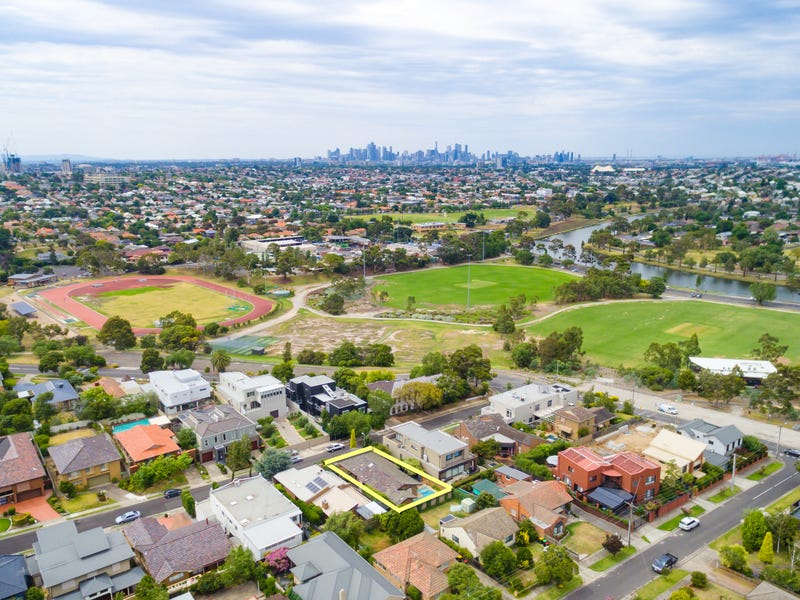 5 Antares Court, Aberfeldie, Vic 3040 - Property Details