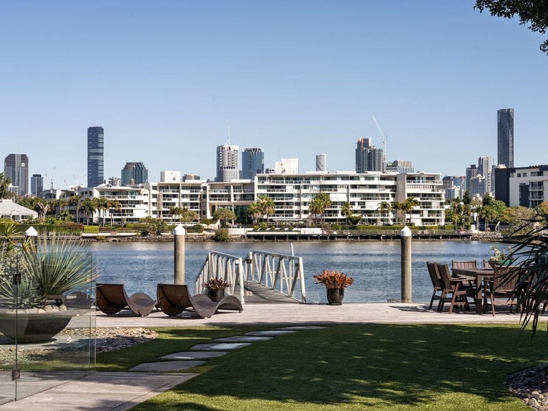 18 Scott Street, Hawthorne, Qld 4171 - Property Details