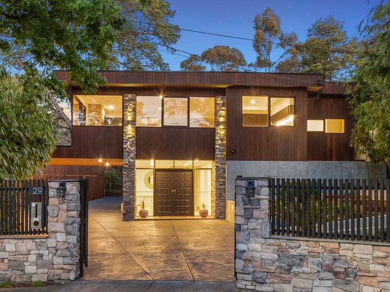 29 Wattle Drive, Frankston, Vic 3199 - Property Details