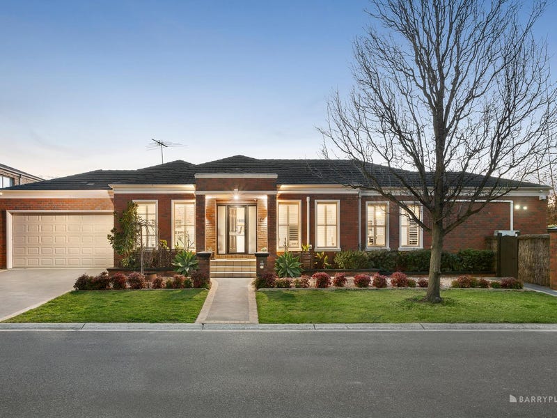 12 Nevada Retreat, Bulleen, Vic 3105 - Property Details