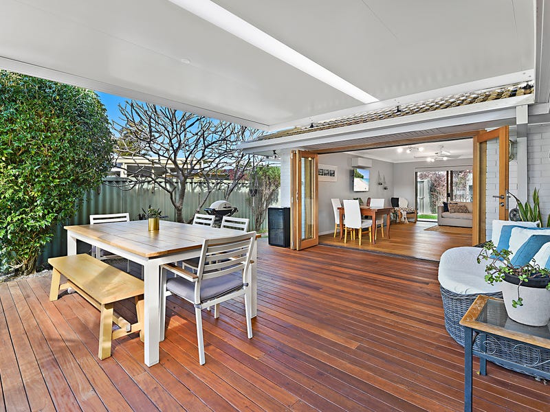 12 Intrepid Drive, Mermaid Waters, QLD 4218 - realestate.com.au