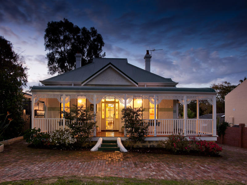 7 Edward Street, Nedlands, WA 6009 - Property Details