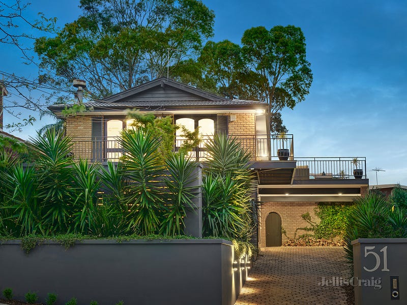 51 Golden Way, Bulleen, Vic 3105 - Property Details