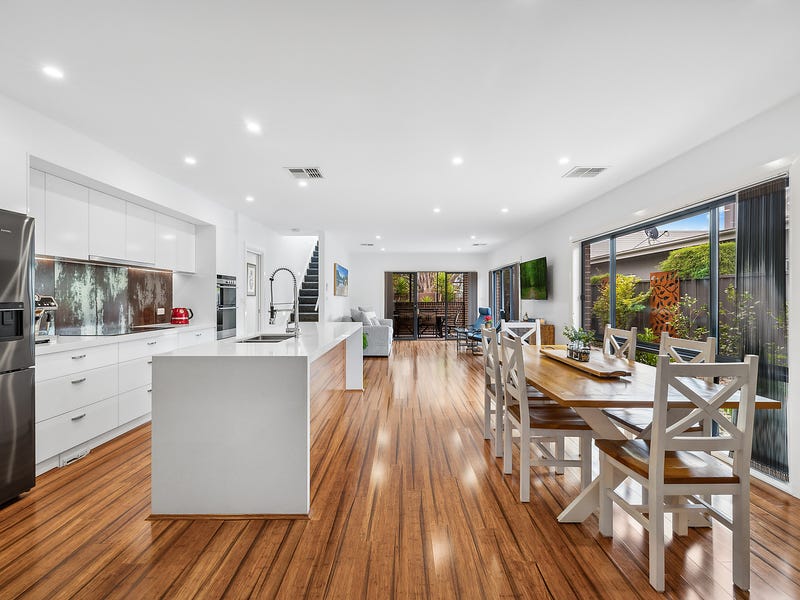 98 Blizzard Circuit, Forde, ACT 2914 - Property Details