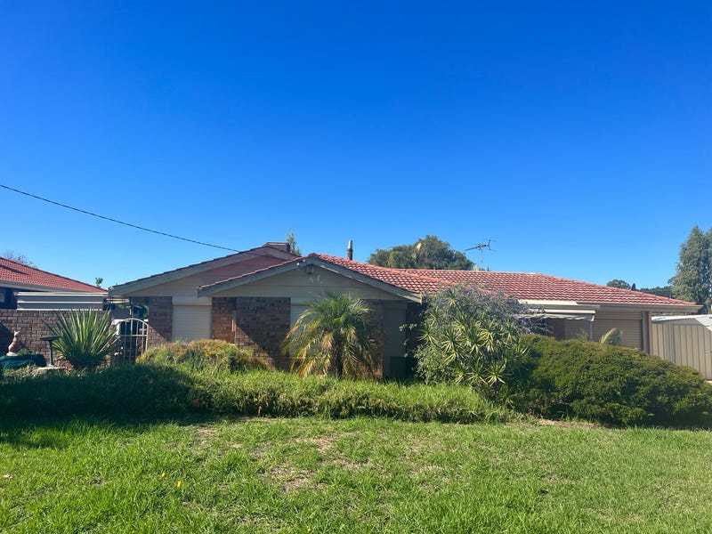 8 Atherton Close, Greenfields, WA 6210 - Property Details