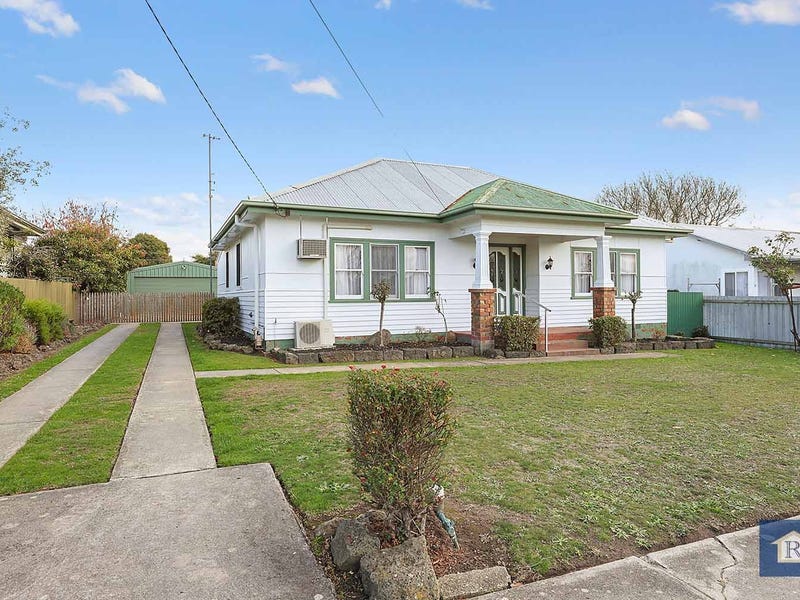 33 Alexander Street, Colac, Vic 3250 - Property Details
