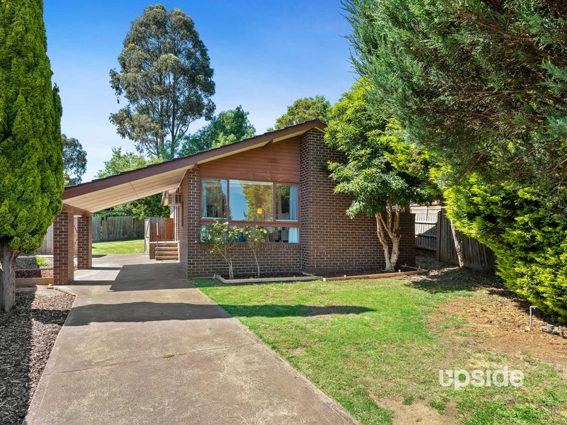 5 Carter Court, Frankston, Vic 3199 - Property Details