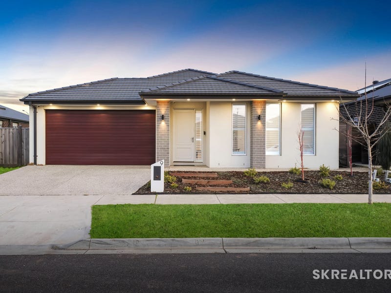 9 Sugarcane Street, Mickleham, Vic 3064 - Property Details