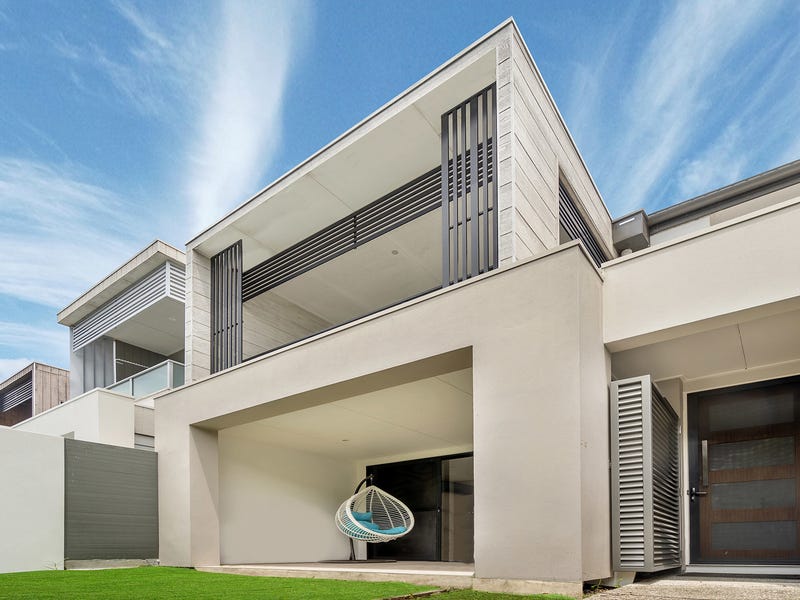 20 Fairlight Avenue, Robina, Qld 4226 - Property Details