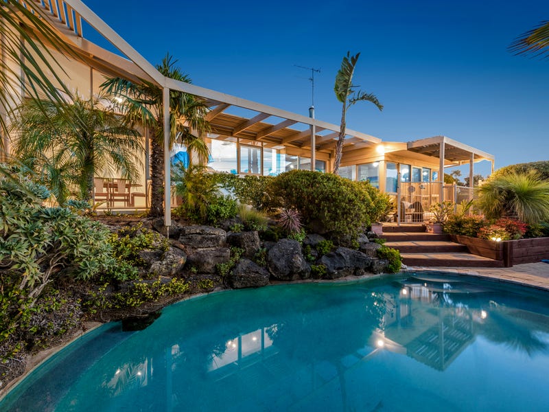 9 Summerhill Terrace, Highton, VIC 3216 - realestate.com.au