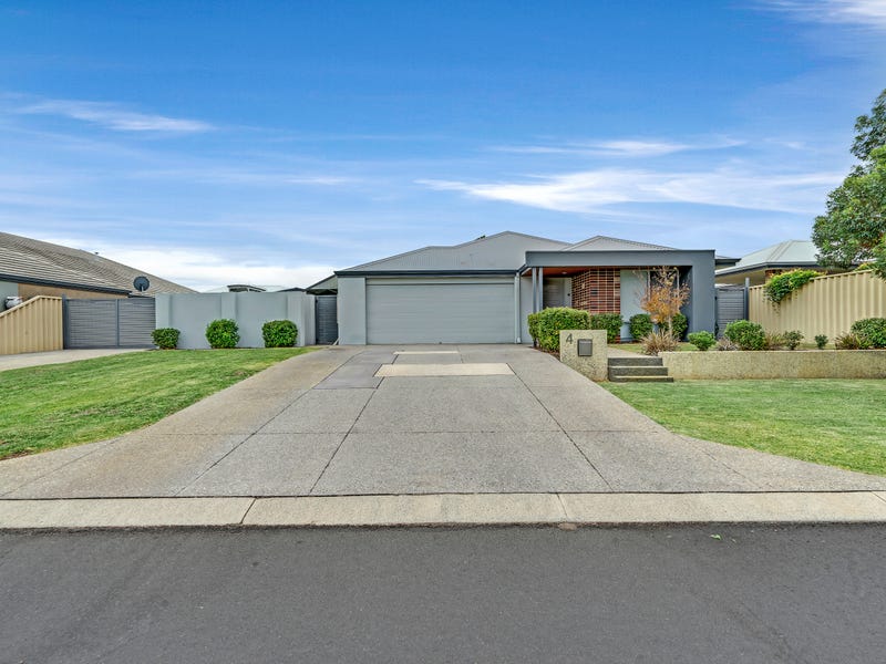 4 Hazelgrove Crescent, Millbridge, WA 6232 - Property Details
