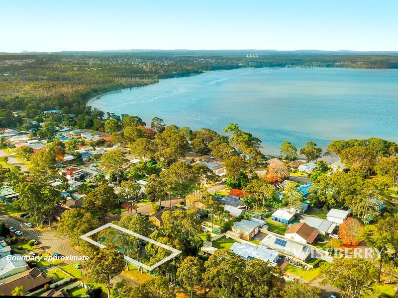 14 Wondaboyne Avenue, Charmhaven, NSW 2263 - Property Details