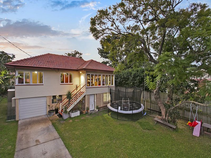 6 Beckford Street, Moorooka, Qld 4105 - Property Details