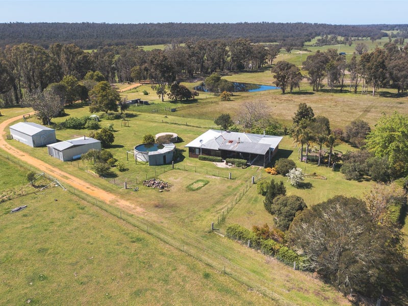 395 Wairewa Road, Wairewa, Vic 3887 - Property Details