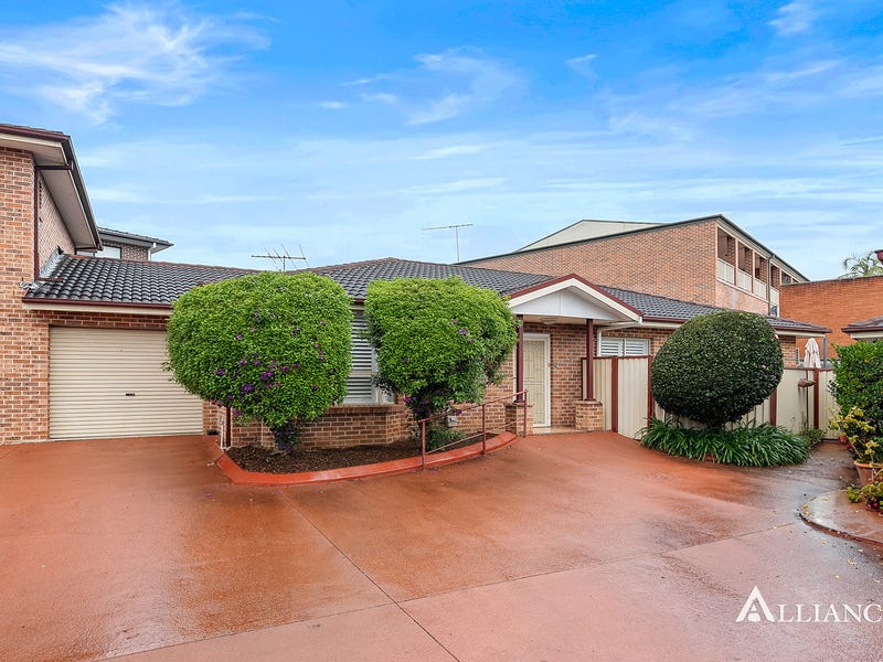 2/15 Panorama Parade, Panania, NSW 2213 - Property Details