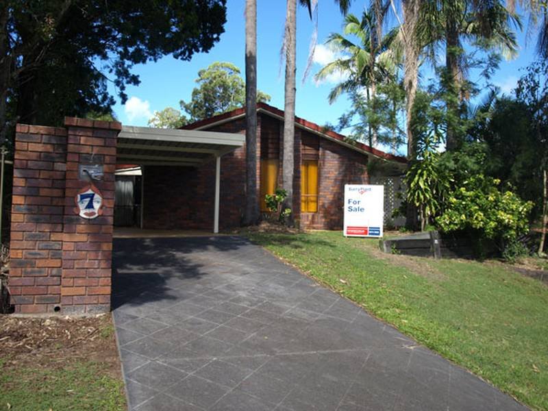 7 Theodore Place, Molendinar, Qld 4214 - Property Details