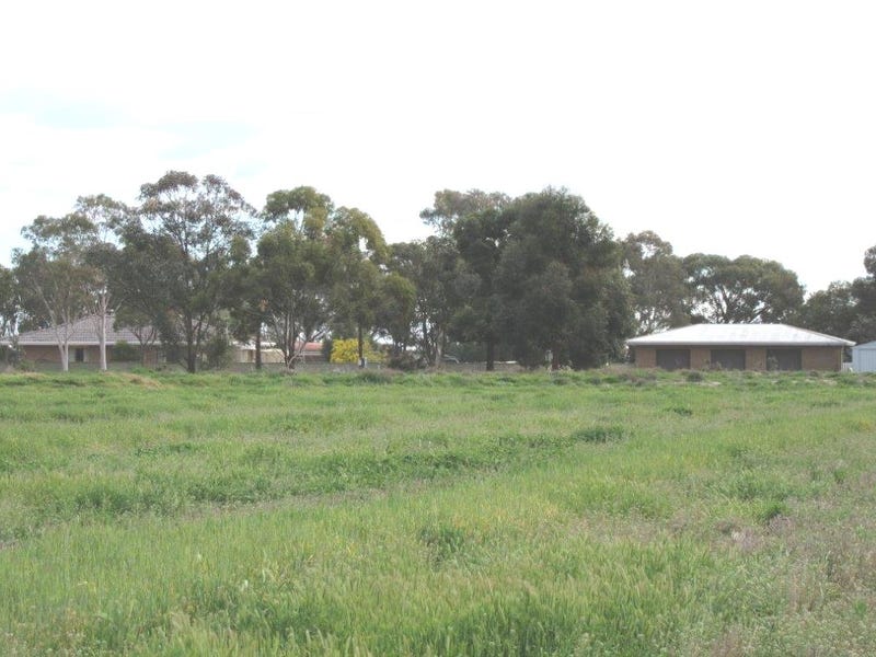 796 Burraboi Road, Wakool, NSW 2710 - Property Details