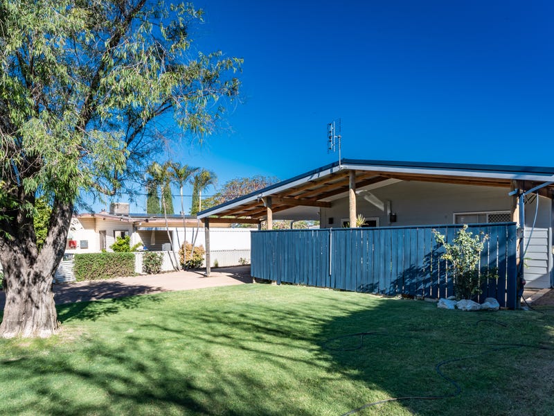 8 Carter Street, Rangeway, WA 6530 - Property Details