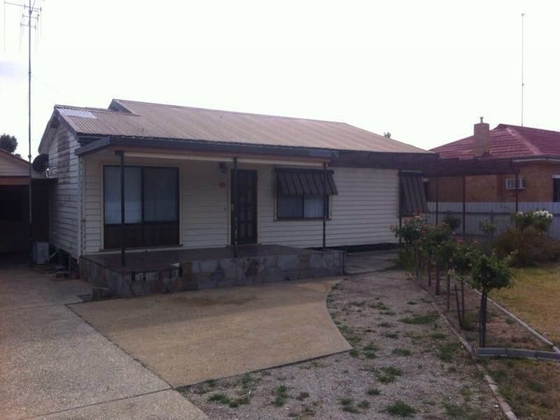 415 Wood Street, Deniliquin, NSW 2710 - realestate.com.au