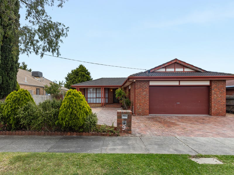 9 Woking Street, Craigieburn, Vic 3064 - Property Details
