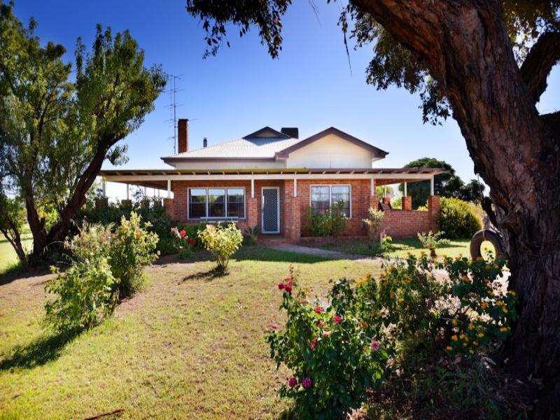 306 Fifth Street, Merbein, Vic 3505 - Property Details