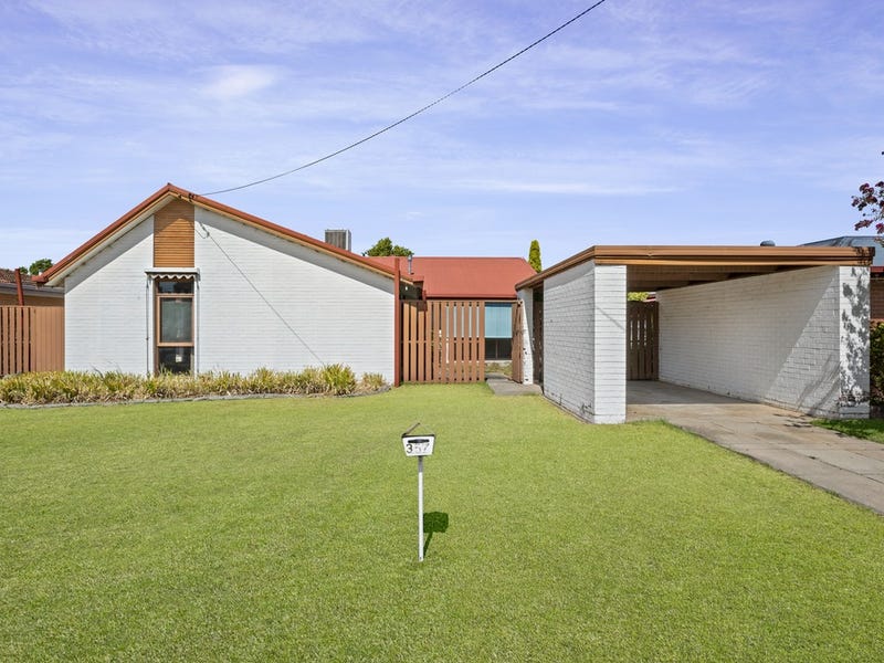 357 Sioux Court, Lavington, NSW 2641 - Property Details