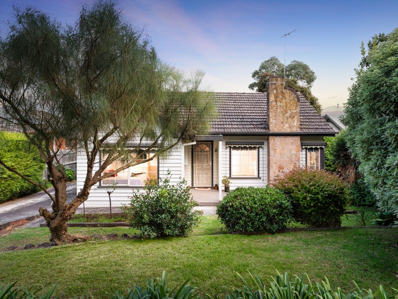 4 Finch Street, Burwood, Vic 3125 - Property Details