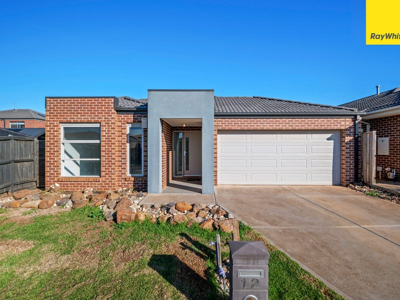 12 Termon Way, Weir Views, VIC 3338 - realestate.com.au