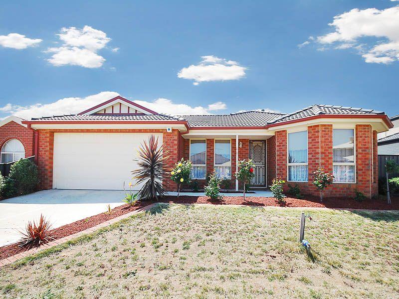 9 Clitheroe Green, Derrimut, Vic 3026 - Property Details