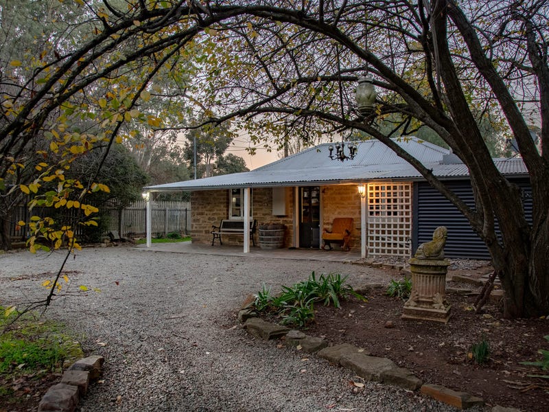 9 Young Street, Auburn, SA 5451 - realestate.com.au