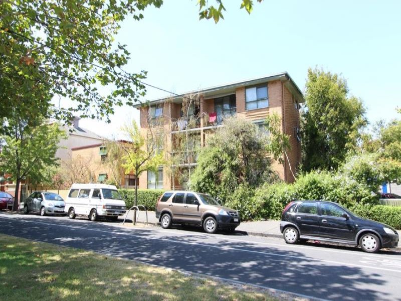 2/30 Park Drive, Parkville, VIC 3052 - realestate.com.au
