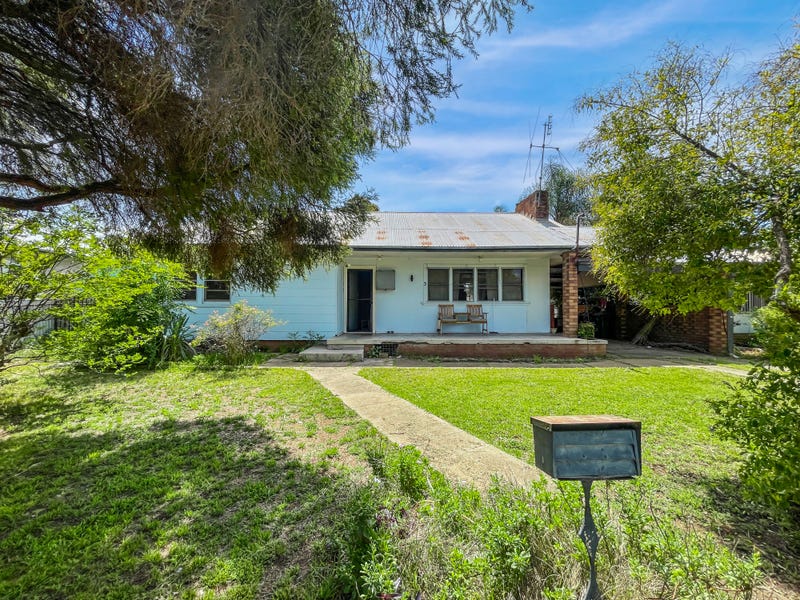 3 Thomson Street, Forbes, NSW 2871 - Property Details